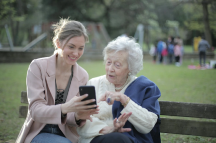 In-Home Care Franchise: Investment Cost, Requirements, Pros & Cons ...
